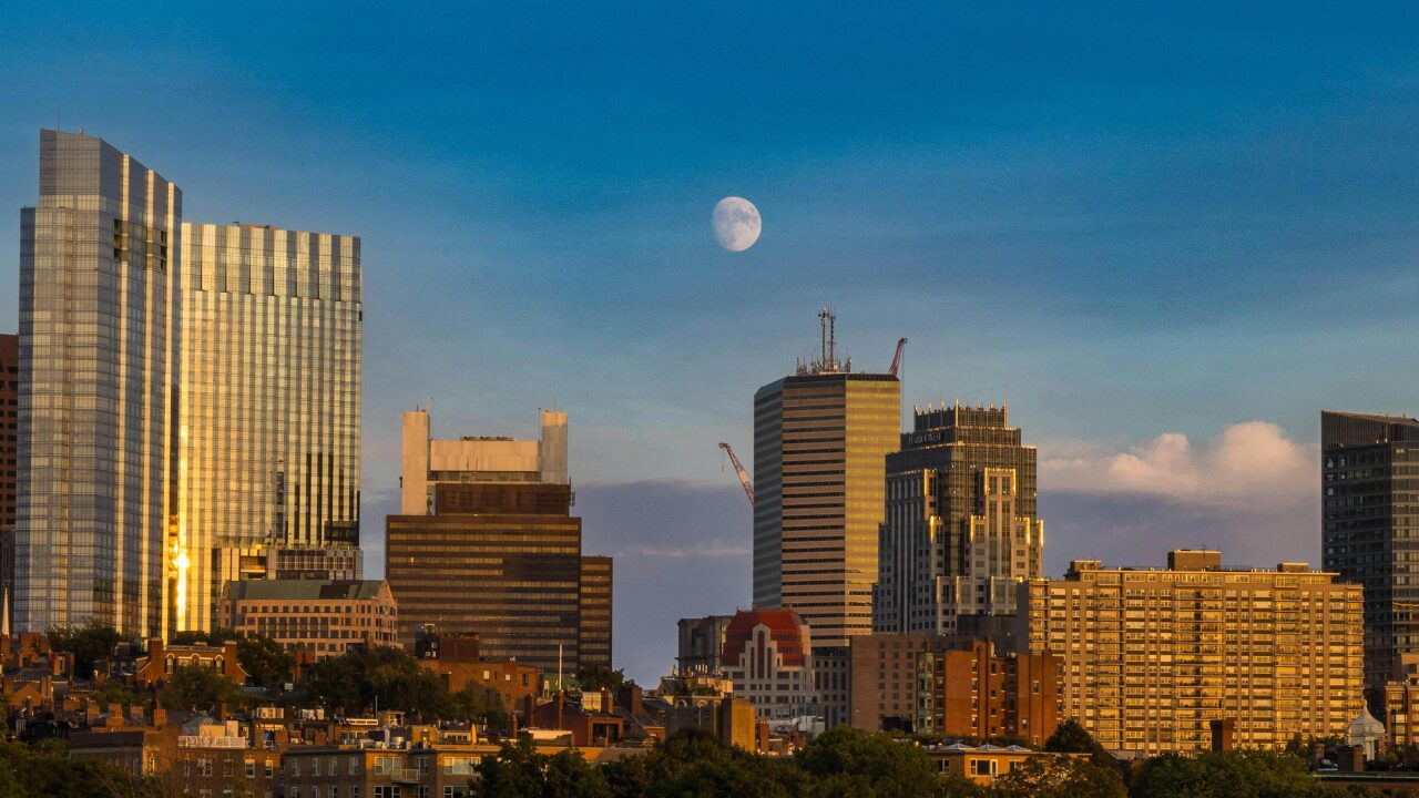 What is the Fenty Fold? “Nodding Out” and Its Risks - Texas Recovery Center